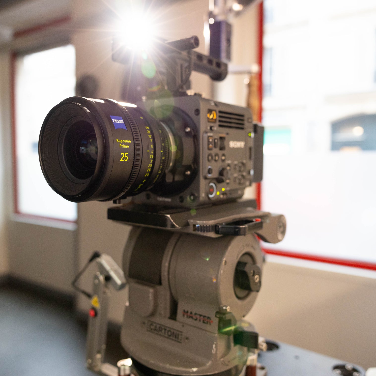 Loca Images| location et média services – rentlocaimages